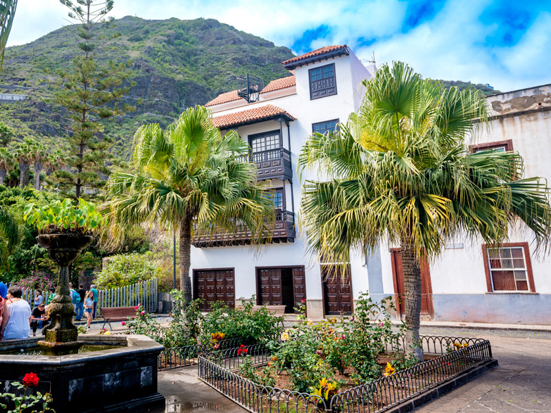 Hiking Trails in Tenerife - Book with TripTenerife